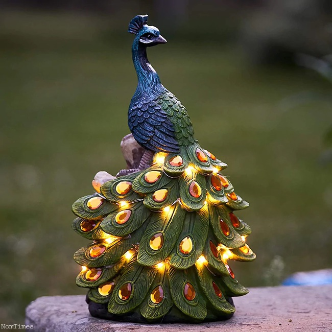 Solar Light Garden Statue ~ Peacock (Cwmbran, Torfaen) | NomTimes UK